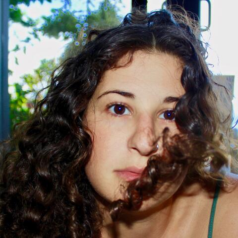 Annie Altman | iHeart